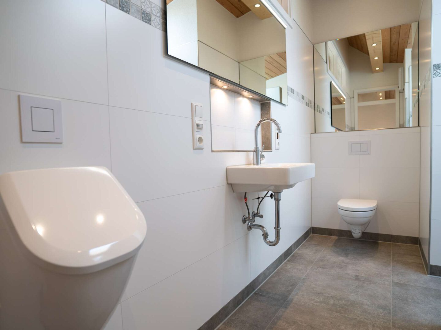 Geschmackvolle Neubauwohnung mit Flair - CLAASHEN IMMOBILIEN